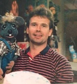 Bob Stutt | Looney Tunes Fan Fiction Wiki | Fandom