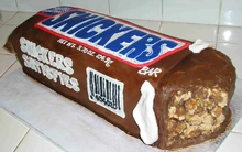 Comete Un Snicker | Wikia LoquenderosxD | Fandom