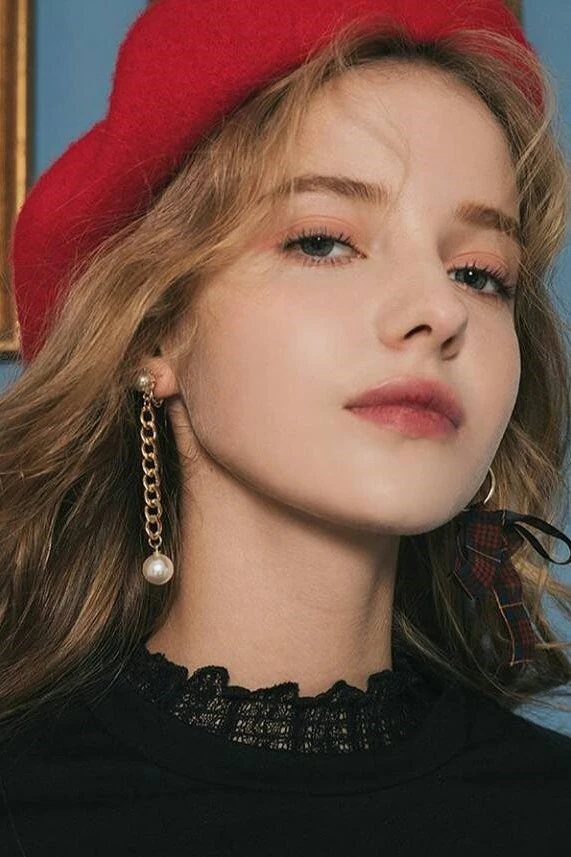 Hyacinth Periwinkle-Moon | Los Cincos Wiki | Fandom