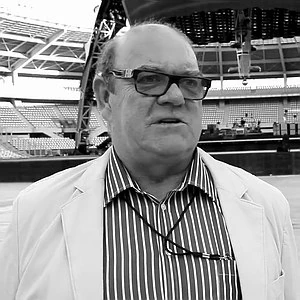 Paul McGuinness | Simpson Wiki en Español | Fandom