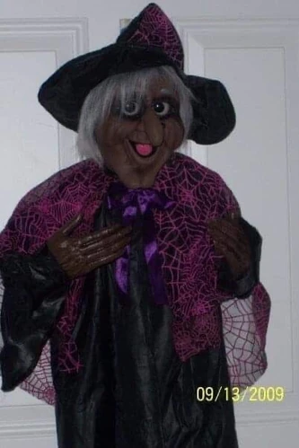 Hanging Witch | Lost Animatronics Wiki | Fandom