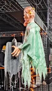 Hanging Hospital Phantom (AKA Hanging Prodigy) | Lost Animatronics Wiki ...