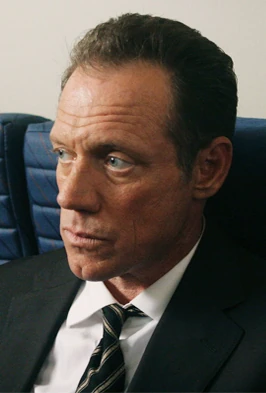 Edward Mars/Seitwärtsblenden | Lost Wiki | Fandom