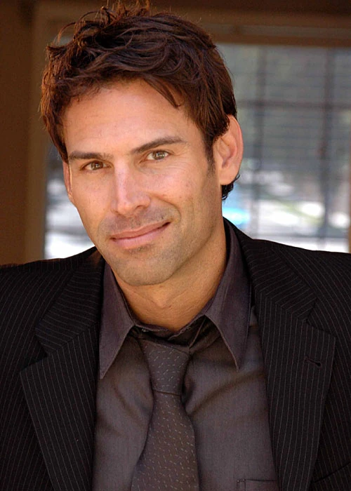 George Alan | ES - Lostpedia | Fandom