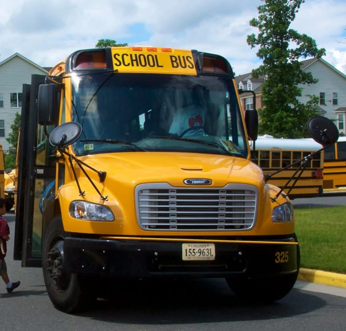 Bus 325 | Loudoun School Buses Wiki | Fandom