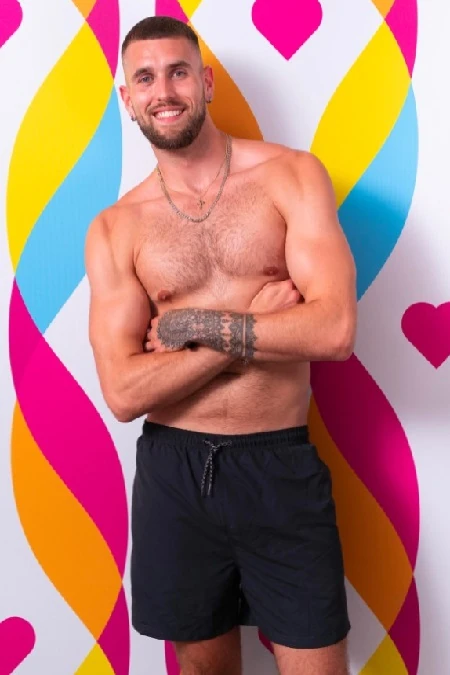 Zachariah Noble | Love Island ITV Wiki | Fandom
