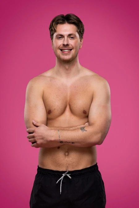 Martin Garnas Sire | Love Island ITV Wiki | Fandom