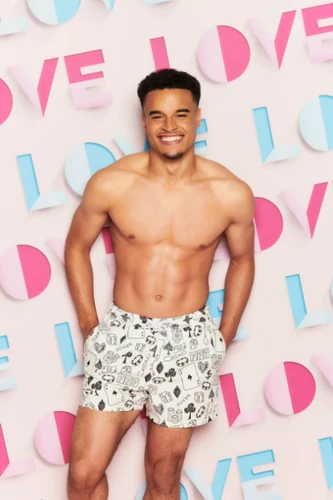 Toby Aromolaran | Love Island ITV Wiki | Fandom