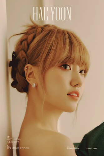 Hae Yoon | Love Talk Wiki | Fandom