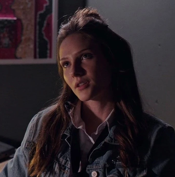 Eda | Love 101 Wiki | Fandom