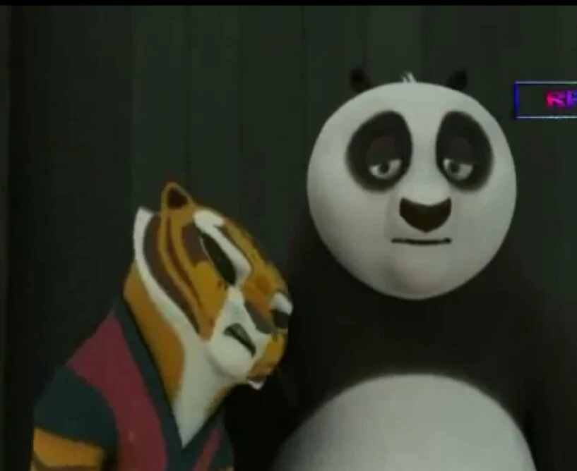 Kung Fu Panda Viper And Tigress Kiss