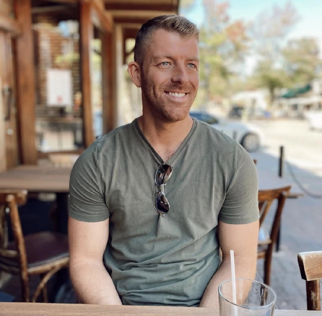 Damian Powers | Love Is Blind Wiki | Fandom