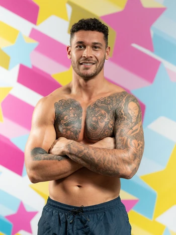Callum Jones | Love Island Wiki | Fandom