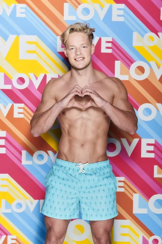 Ollie Williams | Love Island Wiki | Fandom