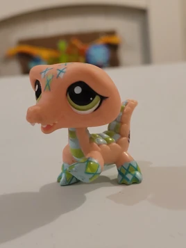 George Ezra | LPS Artist School Reimagined Wiki | Fandom