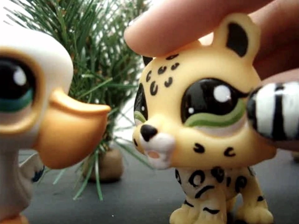 Survivor (Emily Larson) | LPSTube Wiki | Fandom