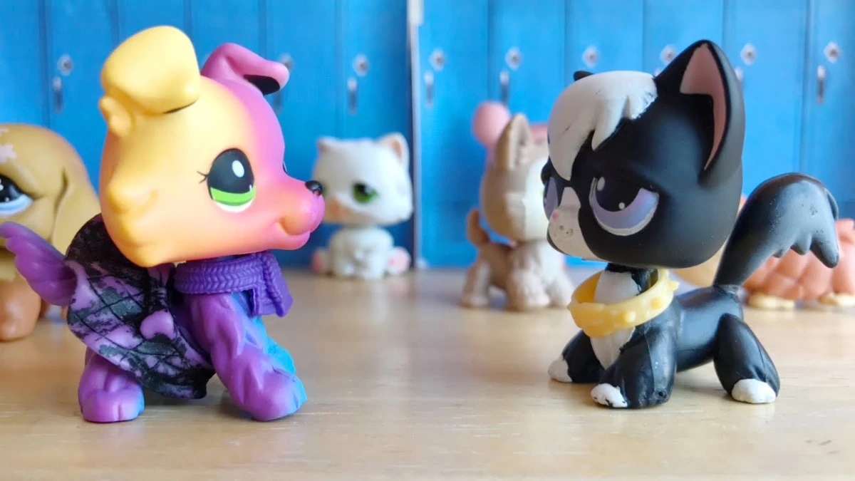 Kitty Crushes | LPSTube Wiki | Fandom