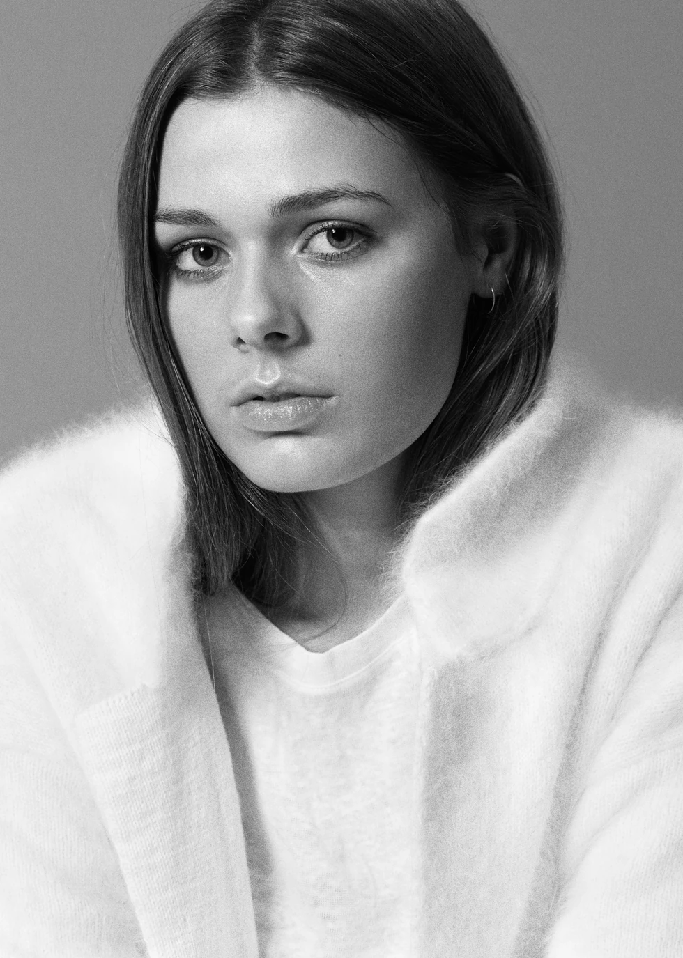 Sasha Roses | Lucerne Wiki | Fandom