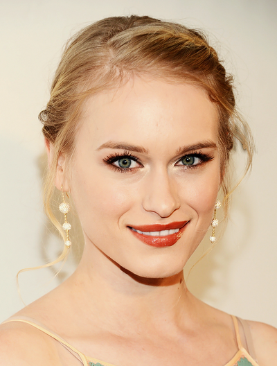 Sasha Roses | Lucerne Wiki | Fandom