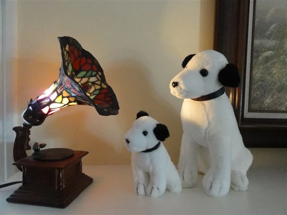 Nipper and chipper | Luck dog Wiki | Fandom