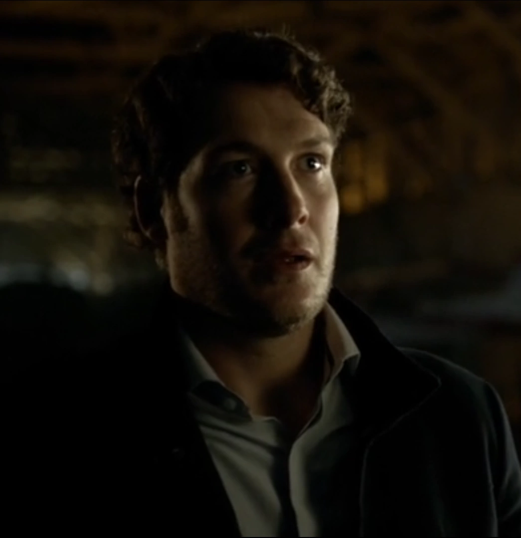 Burt | Lucyfer Wiki | Fandom