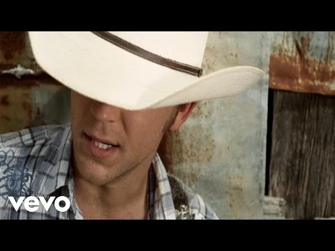 Back That Thing Up | Music Video Wiki | Fandom