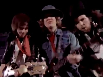 Run Runaway | Music Video Wiki | Fandom