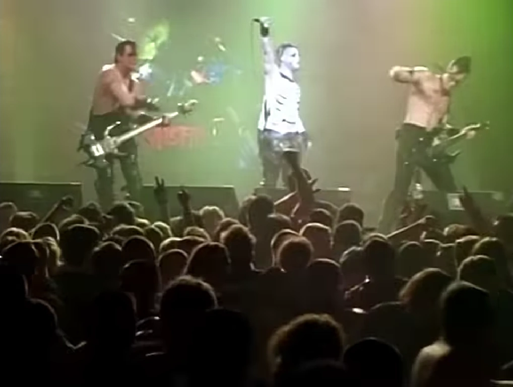 Misfits | Music Video Wiki | Fandom