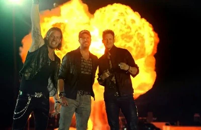 This Is How We Roll | Music Video Wiki | Fandom