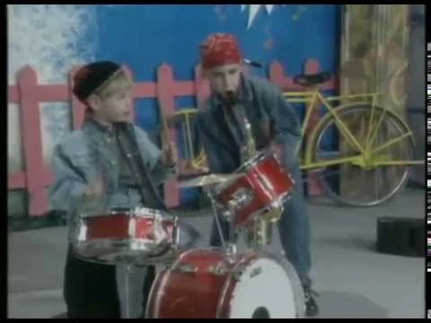 Oti Thes Ego | Music Video Wiki | Fandom