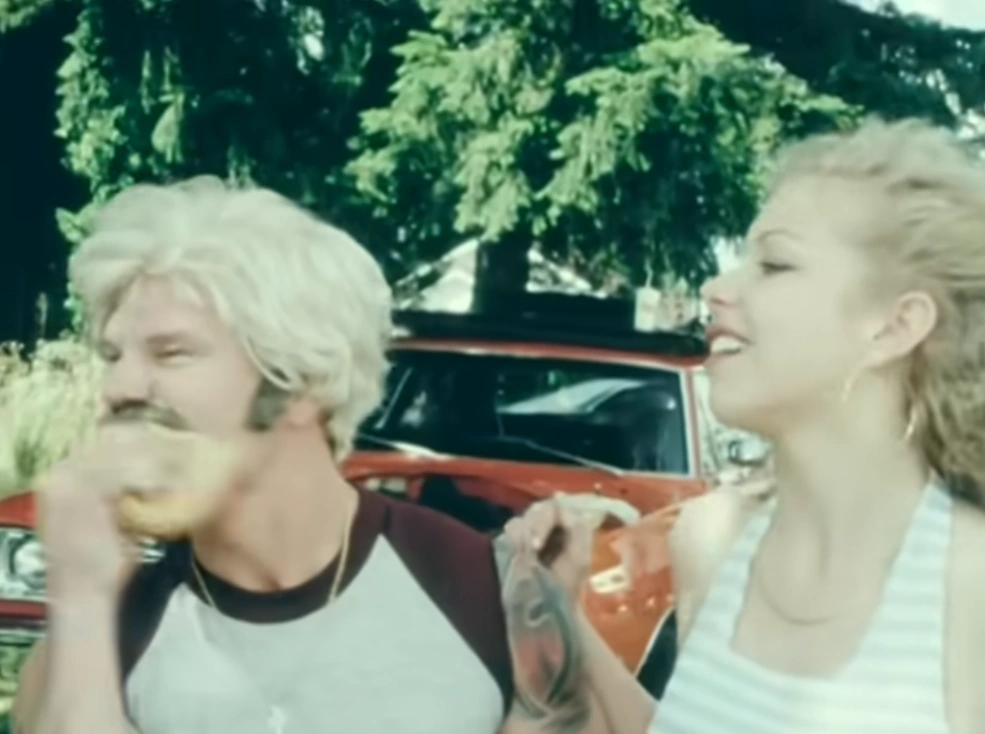 First Date (Blink-182) | Music Video Wiki | Fandom