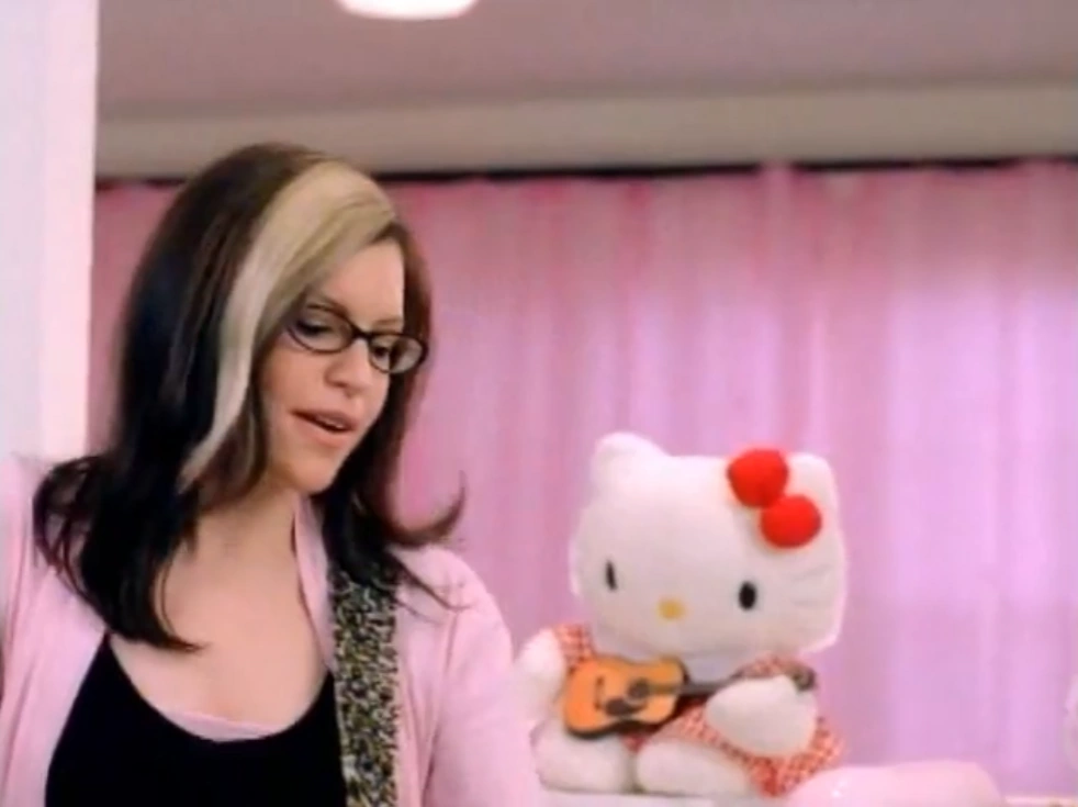 Underdog (Lisa Loeb) | Music Video Wiki | Fandom