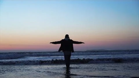 I Thought (Elliott Taylor) | Music Video Wiki | Fandom