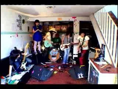 Off the Hook (CSS) | Music Video Wiki | Fandom