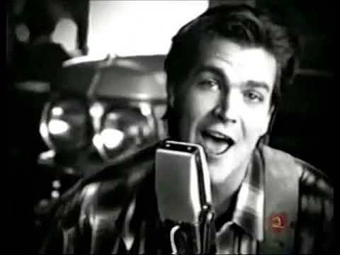 Flutter | Music Video Wiki | Fandom