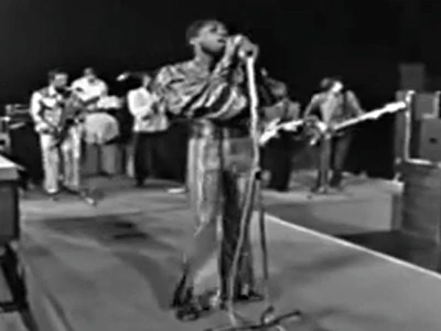 Build Me Up Buttercup | Music Video Wiki | Fandom