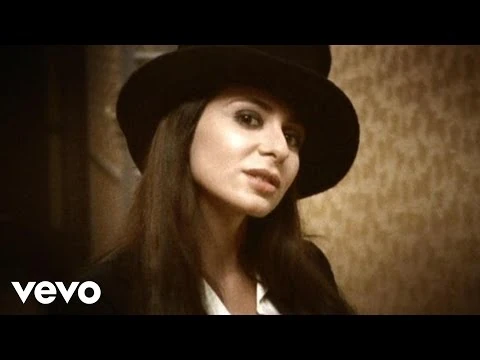 Douce | Music Video Wiki | Fandom