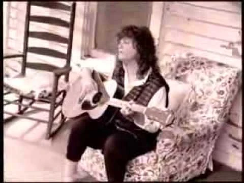 Aces | Music Video Wiki | Fandom