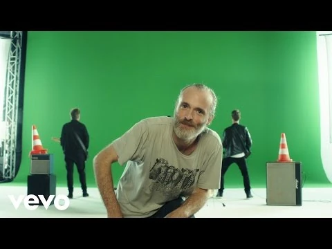 Animals (Travis) | Music Video Wiki | Fandom