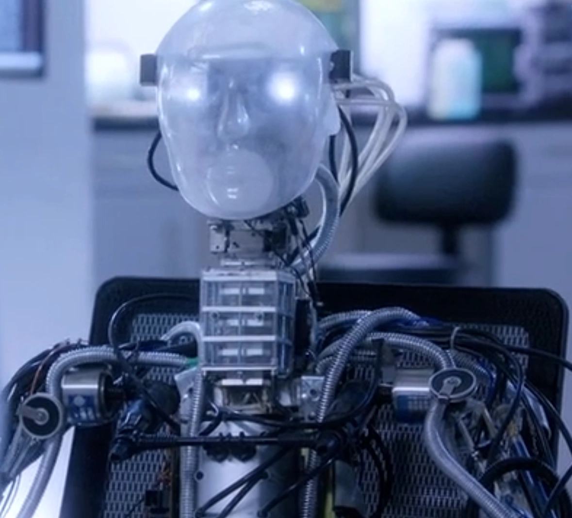 The Robot | MacGyver Wiki | Fandom