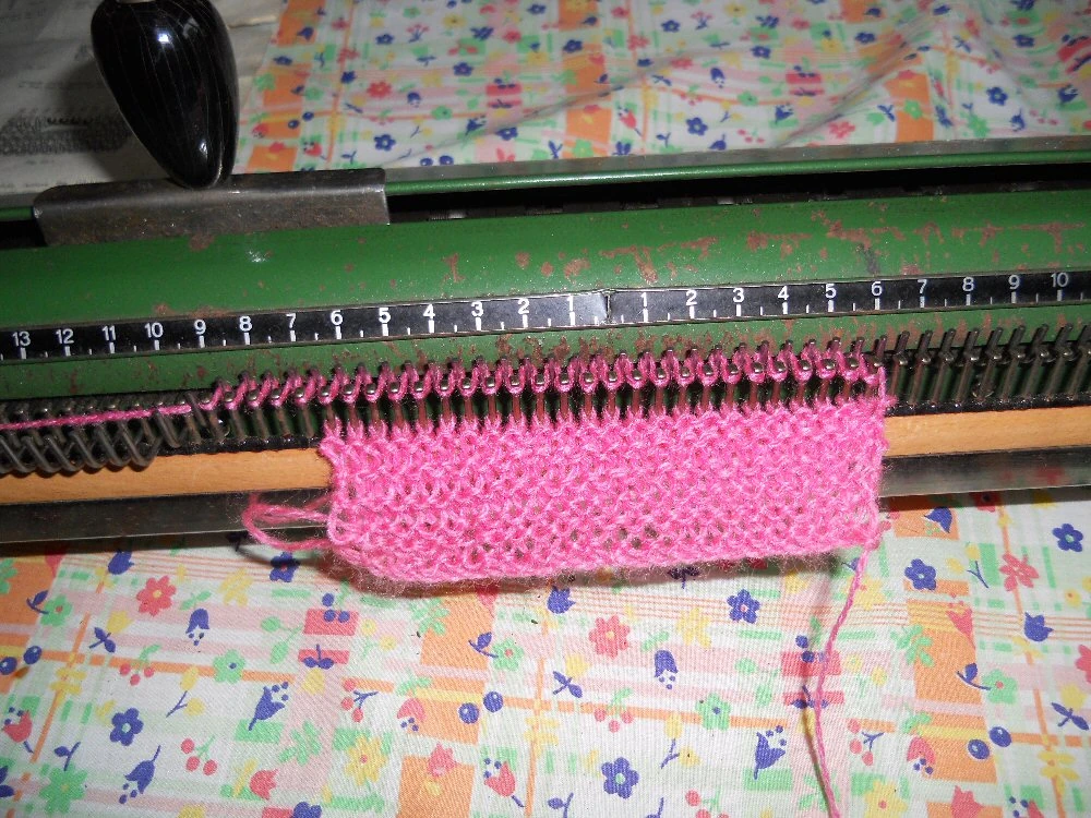 Record main | Machine Knitting Wiki | Fandom