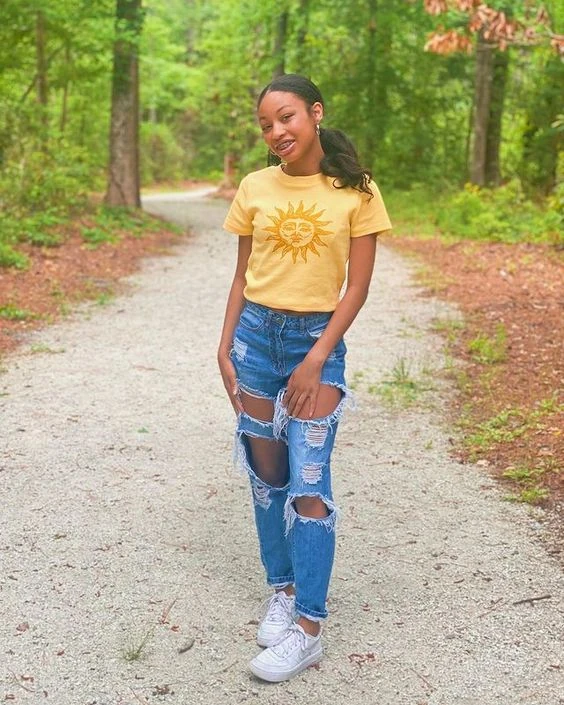 Paris Moore | MackenzieZiegler Wiki | Fandom