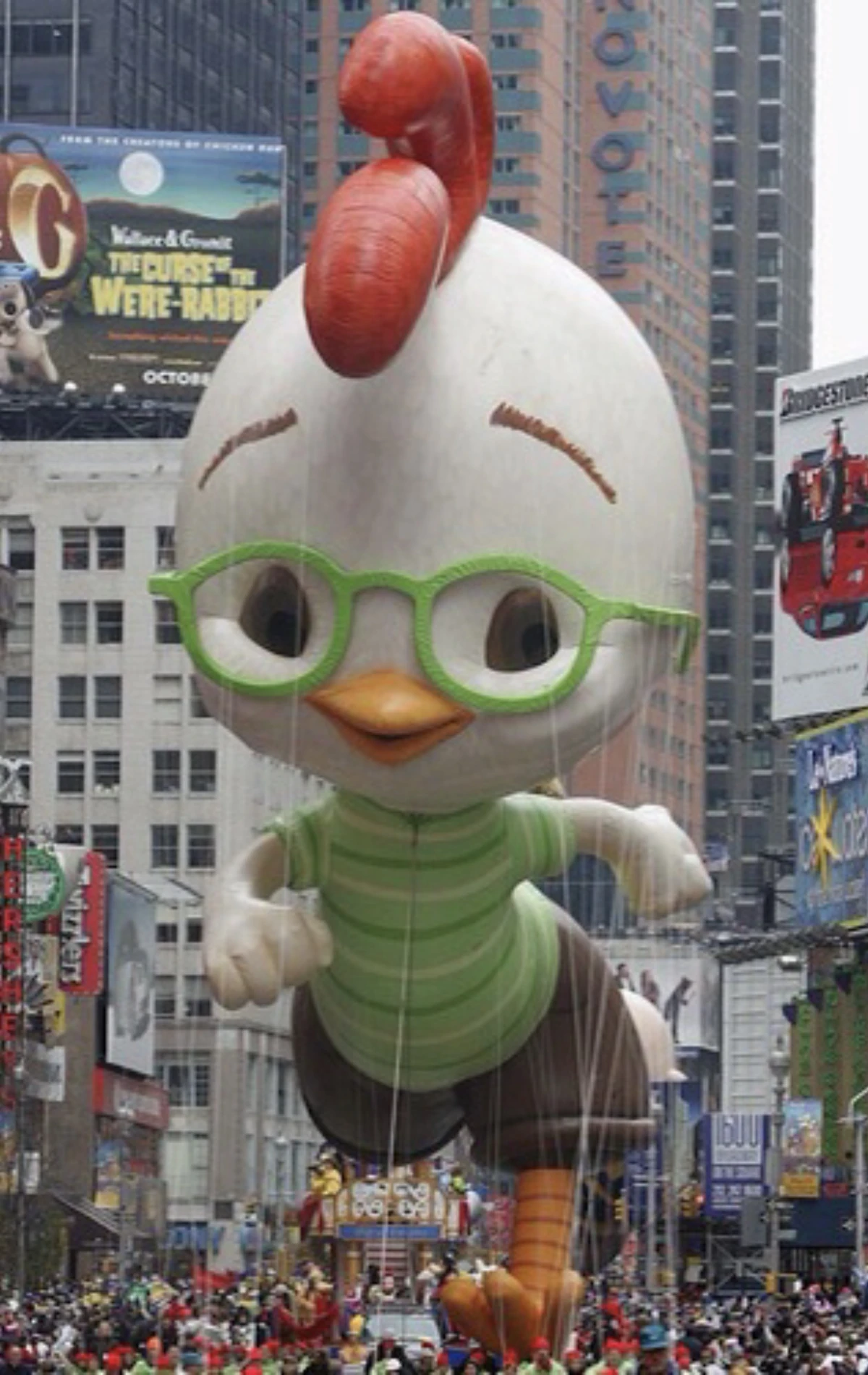 Chicken Little | Macy's Thanksgiving Day Parade Wiki | Fandom