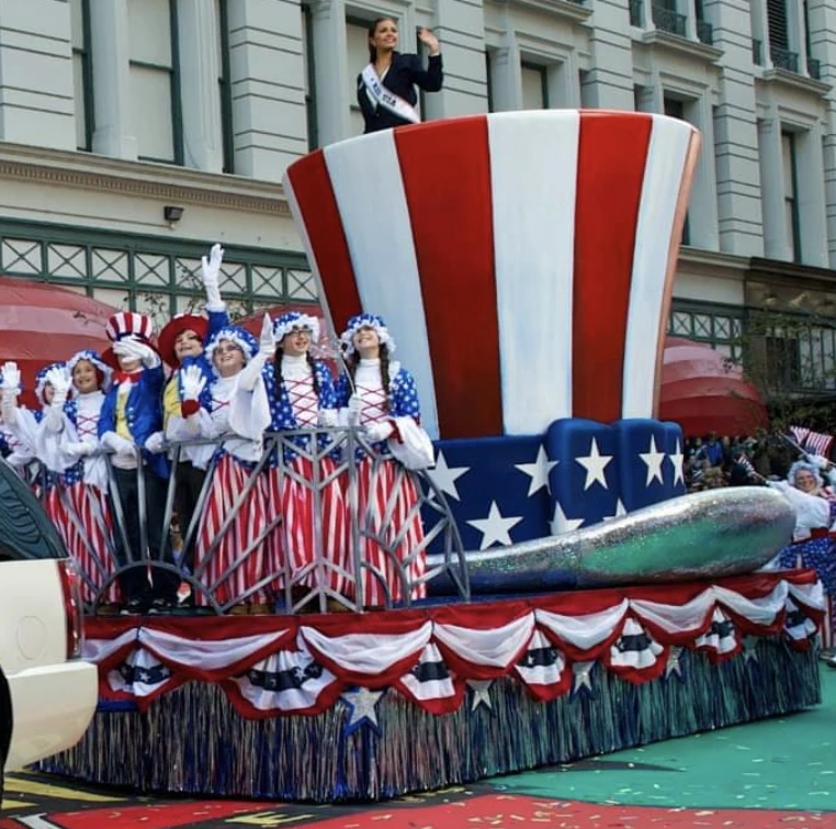 Patriotic Top Hat | Macy's Thanksgiving Day Parade Wiki | Fandom