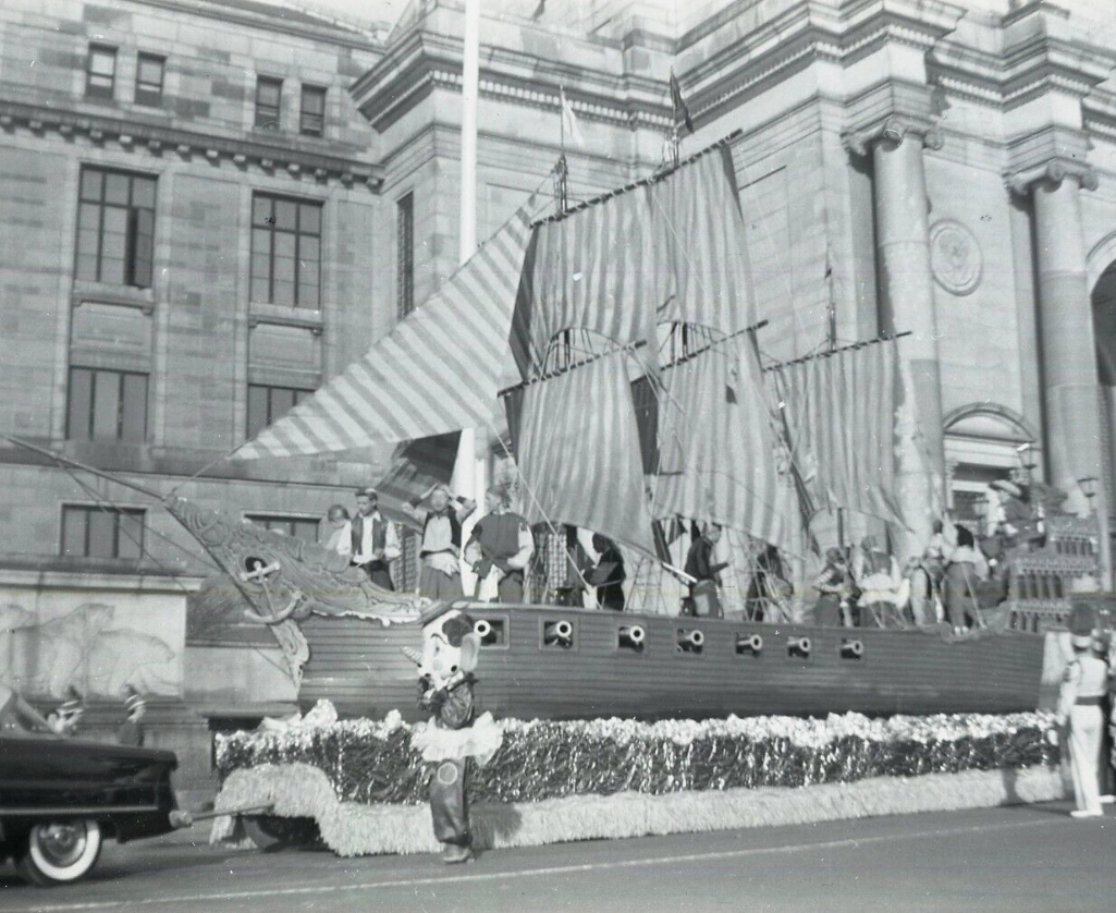 Peter Pan | Macy's Thanksgiving Day Parade Wiki | Fandom