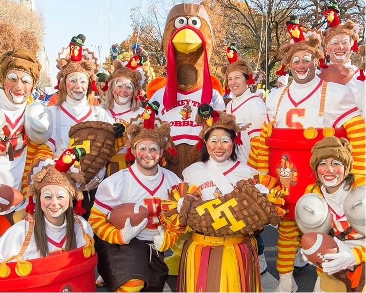 Turkey Tech Players & Sports Fans | Macy's Thanksgiving Day Parade Wiki ...