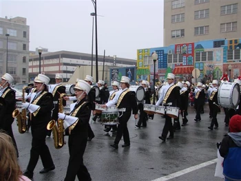 Kickapoo High School Golden Arrow Marching Band | Macy's Thanksgiving ...