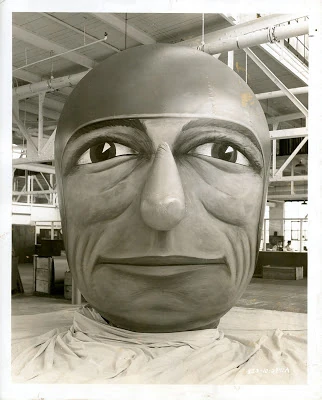 Hugo the Football Hero/Gallery | Macy's Thanksgiving Day Parade Wiki ...