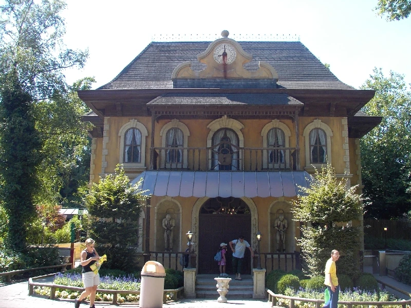 Houdini's Magische Huis | Madhouses Wiki | Fandom