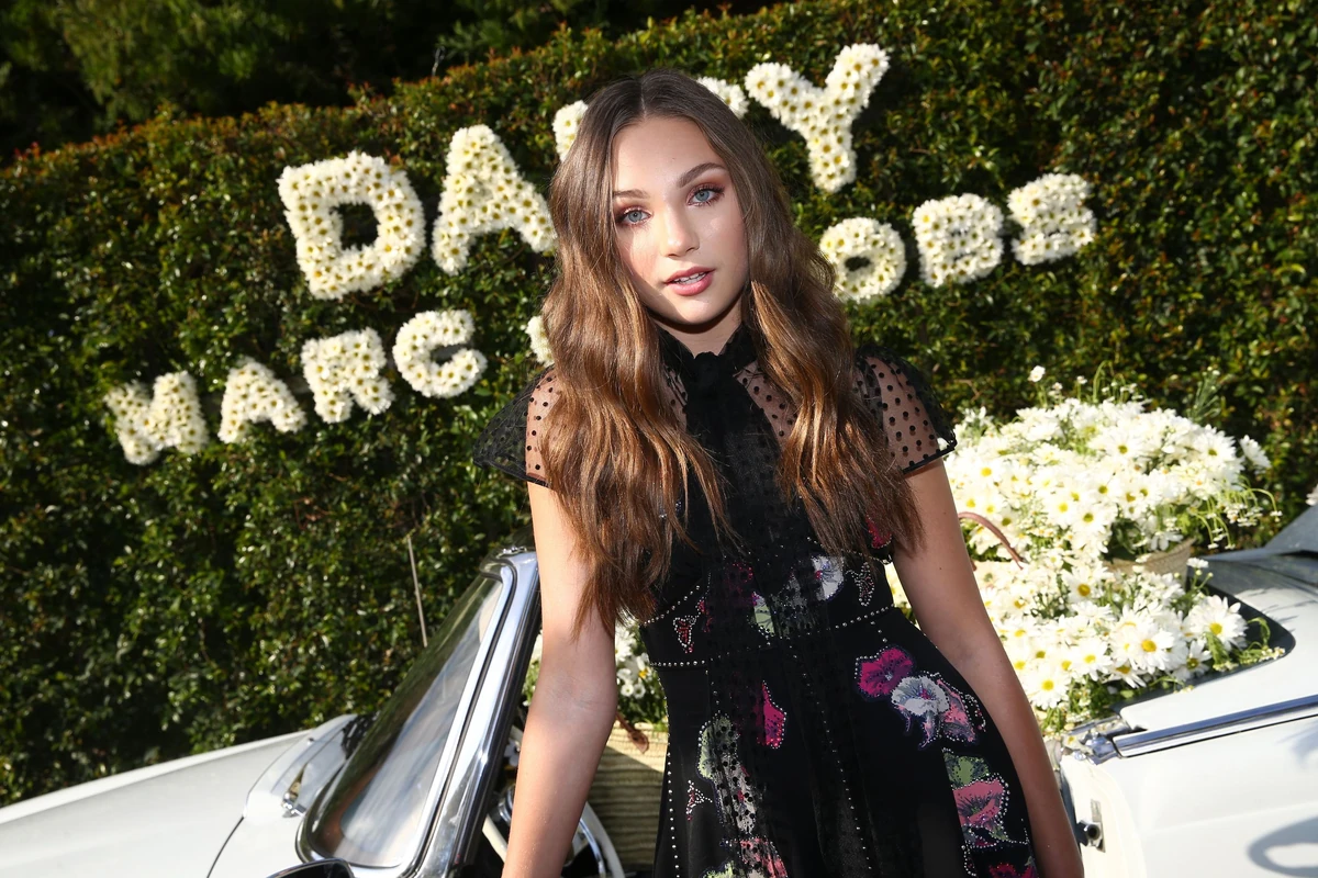 Marc Jacobs Fragrances and Kaia Gerber Celebrate DAISY | Maddie Ziegler ...